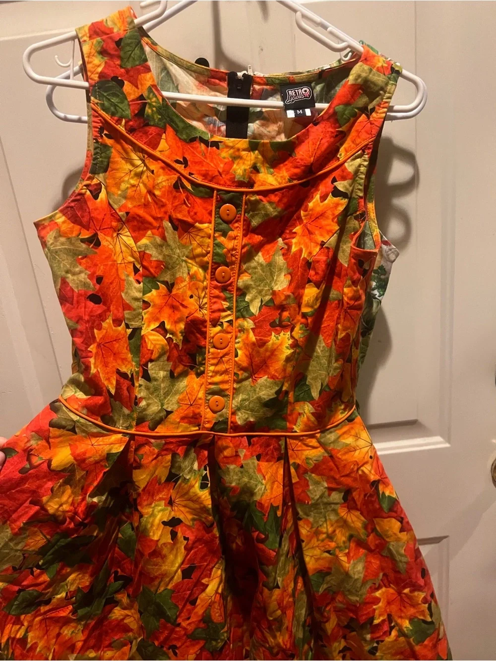 Retrolicious | Dresses | Retrolicious Red Orange Green Fall Leaf Print ...